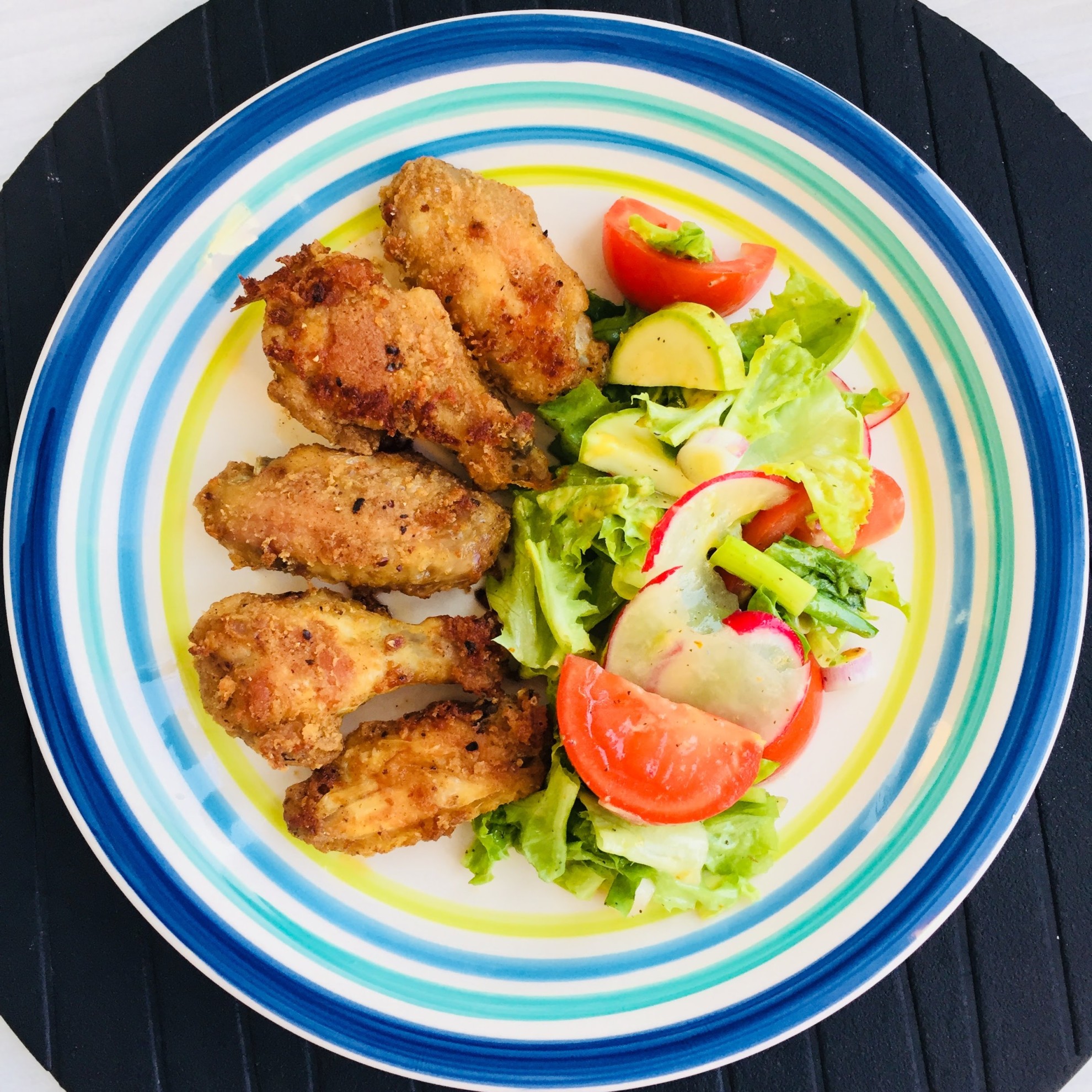 Aripi de pui crocante cu salată de primăvara | Chef Nicolaie Tomescu