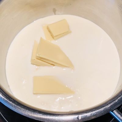 Prăjitură After Eight, cu ciocolată și cremă de mentă | Chef Nicolaie ...