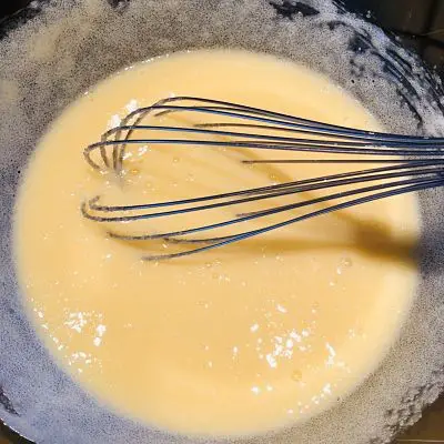 Prăjitură After Eight, cu ciocolată și cremă de mentă | Chef Nicolaie ...