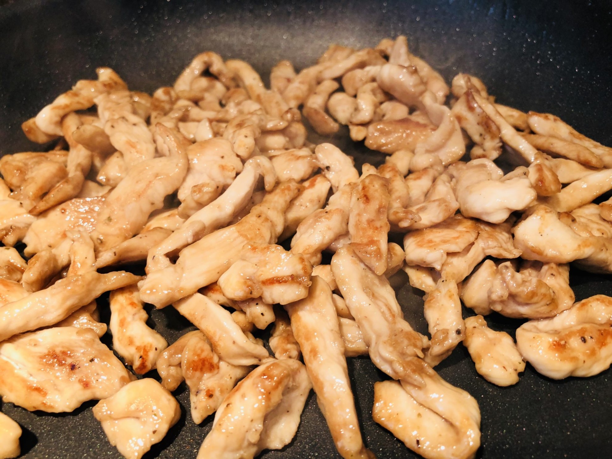Piept de pui cu paste și legume in stil chinezesc, reteta rapida, gata ...