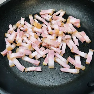 Paste cu bacon în sos de roșii | Chef Nicolaie Tomescu