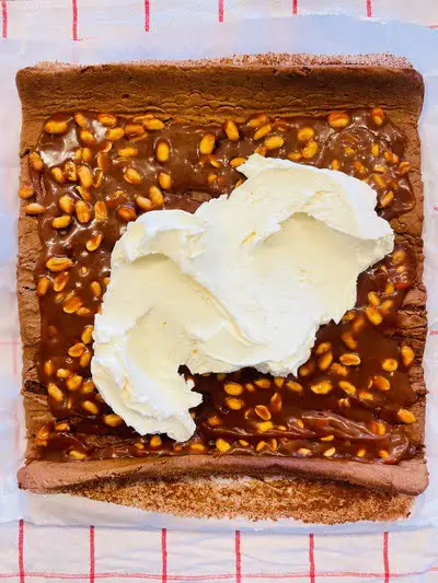 Rol Snickers Desertul care a înnebunit lumea, îl iubesc de la prima ...